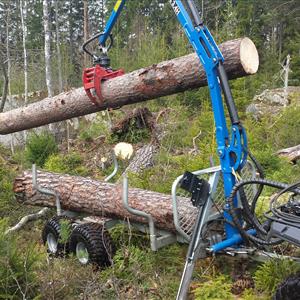 Small Timber Cranes and Trailers