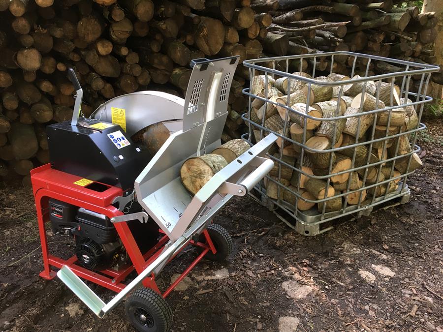 AMR - Circular log carriage saw AMR - Circular log carriage saw